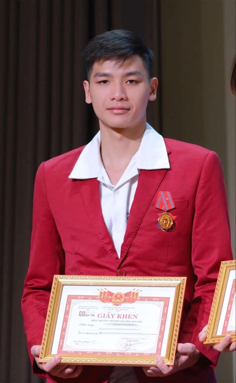 Athlete Kim Son Suddenly Withdrew From The Vietnamese Swimming Team