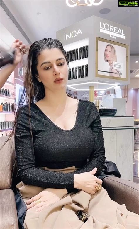 Actress Kainaat Arora Hd Instagram Photos And Wallpapers October 2022