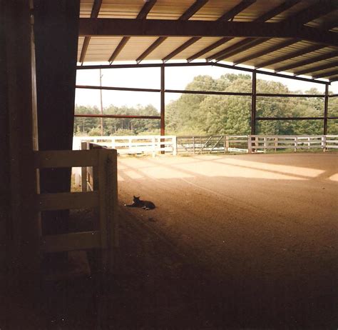 Universal Steel Pre Engineered Steel Barn Kits