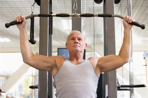 Best Gym Tips For Older Gay Men