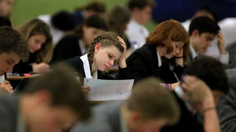 Here Is The Lowdown On The New GCSE Grading System ITV News