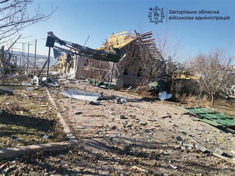 Вибухи пожежа та постраждала нічна атака на Запоріжжя ОНОВЛЮЄТЬСЯ Читайте на Ukr Net