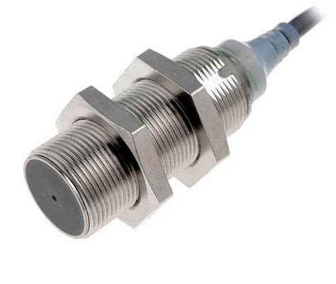 Omron E2b M18ks08 Wp C1 Proximity Sensor At ₹ 500 Piece Omron Proximity Sensor In Hyderabad
