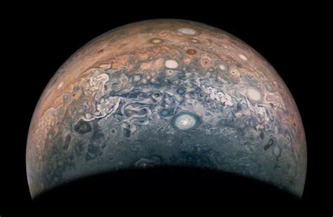 La Sonde Spatiale Juno Capture De Nouvelles Images Hypnotisantes De Jupiter