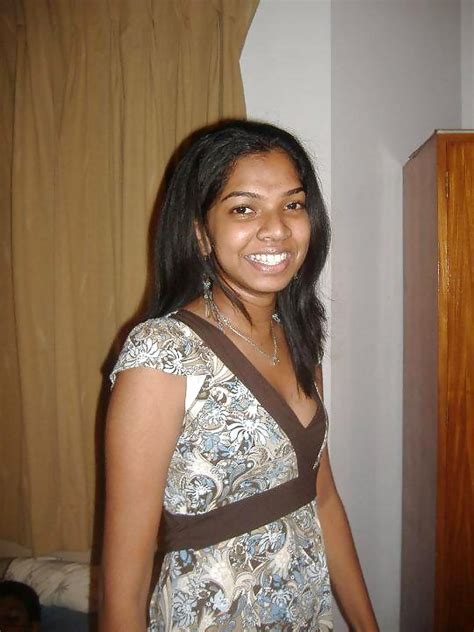 Does Any One Hv The Whole Collection Of This Girl Porn Pictures Xxx