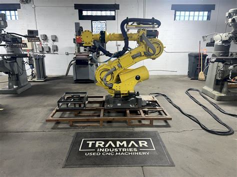 Fanuc R2000ib210f Robots Machine Hub