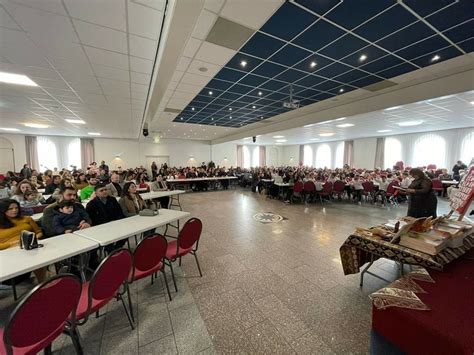 Նիդերլանդական Օրագիր Փետրվարի 21 ին` Մայրենի լեզվի միջազգային օրն էր