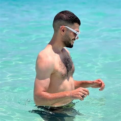 Mohamed Iskandar M0h Iskander • Threads Say More