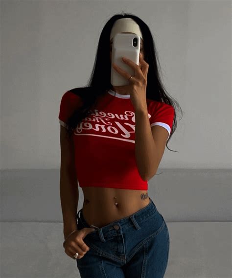 [빠른발송 국내생산] 글램핏 쫀쫀 나염 크롭 반팔티 캡소매 블랙 화이트 레드 댄스복 스트릿룩 에이블리