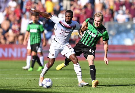 Leeds Make Contact To Sign Lassana Coulibaly