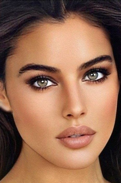 Pin By Etta Evans On Monica Bellucci Stunning Eyes Beautiful Eyes