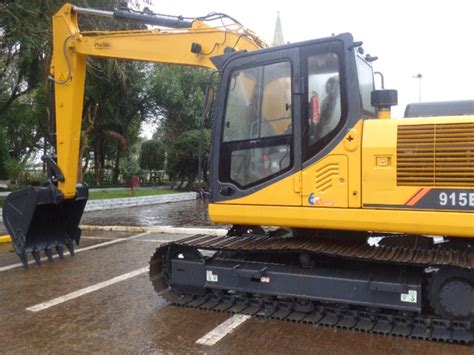 Liugong 15 Ton Hydraulic Crawler Excavator 915e With 07 M3 Bucket