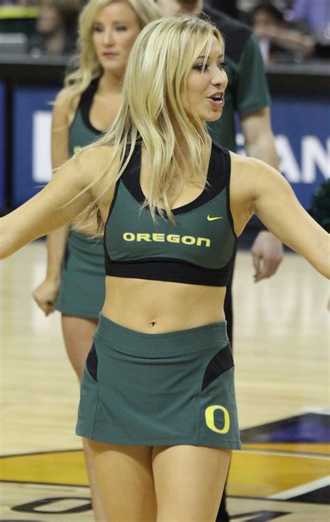 Oregon Cheerleader Mike Flickr