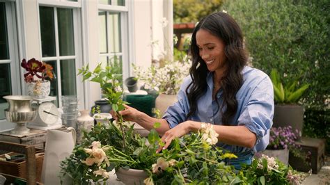 Meghan Markle Says Her New Podcast Will Be Less Shark Tank More