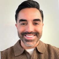 Darwin Arreola Facilities Manager At Revolve Linkedin