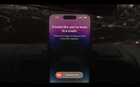 the iphone 14 and apple watch series 8 can detect when you re in a car