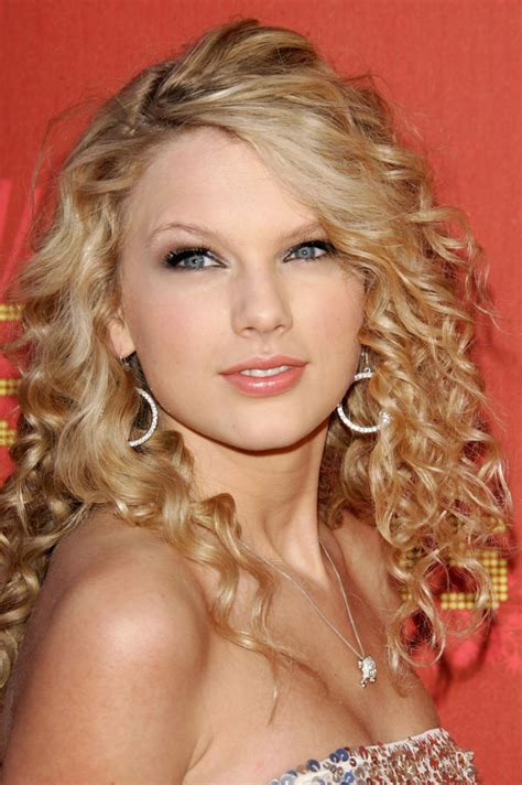 Taylor Swift Country Girl