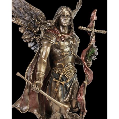 Figurina cu Sfantul Arhanghel Gabriel, Rasina, WU75901A4 - eMAG.ro