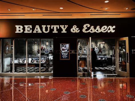 The Sexiest Hotel Restaurants In Las Vegas With The Best Indoor Views Gina On A Plane