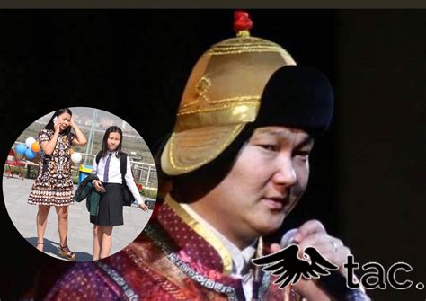 С Жавхлангийн экс эхнэр том охин нь ичээнээсээ гарах цагаар… ТАС МН