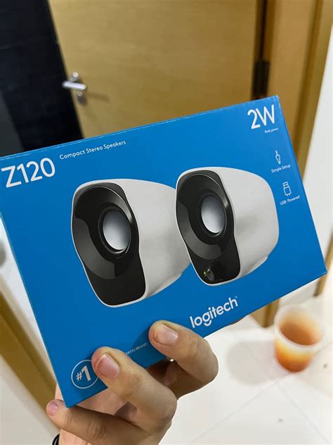 Logitech Z Compact Stereo Speaker Audio Soundbars Speakers Amplifiers On Carousell