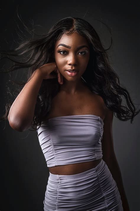 What Is Modeling And Who Is A Model Where To Go For Become A Model