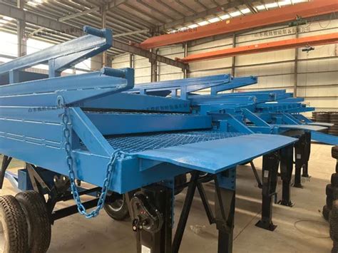 Lansheng Loading Dock Ramp Forklift Dock Ramp Loading Ramp Dock Ramp Mobile Boarding Bridge