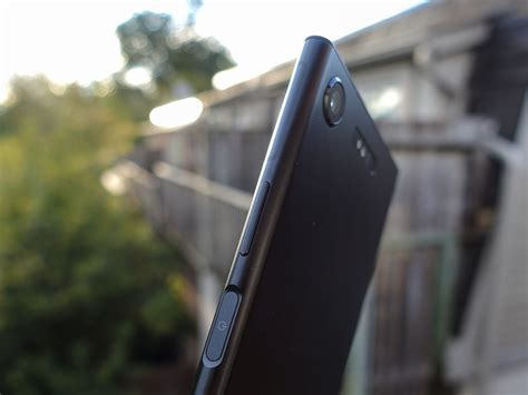 Whats The Best Power And Volume Button Placement On A Phone Android