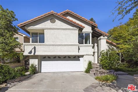 24113 Clearbank Ln Newhall Ca 91321