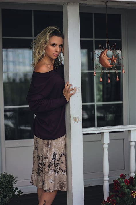 Стилизация для бренда Ксении Князевой | Fashion, Lace skirt, Skirts
