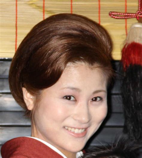 元「チャイドル四天王」の前田愛、長男が14歳誕生日「帰宅後みんなでお祝いできました」夫は中村勘九郎｜ニフティニュース