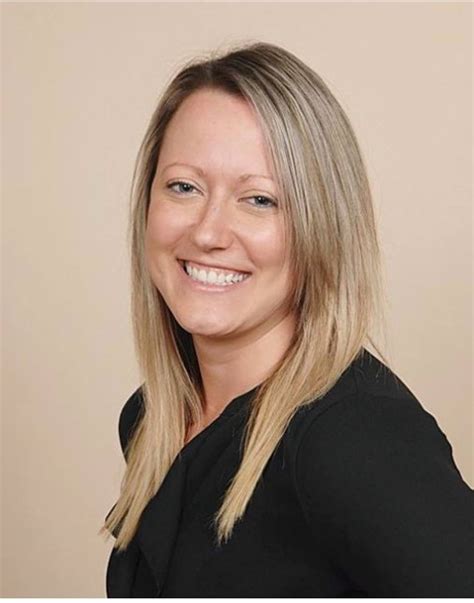 Laura Madison Real Laura Madison Real Estate Agent