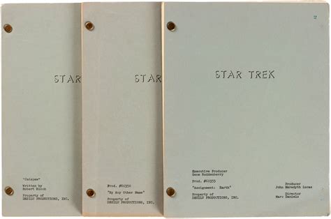 Hakes Star Trek Group Of 20 Original Tv Series Scripts