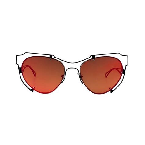 Showcase Your Personality With Glassing Sunglasses Signé Magazine
