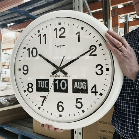 Large Analogue Clock With Inset Automatic Calendar Jadco Time