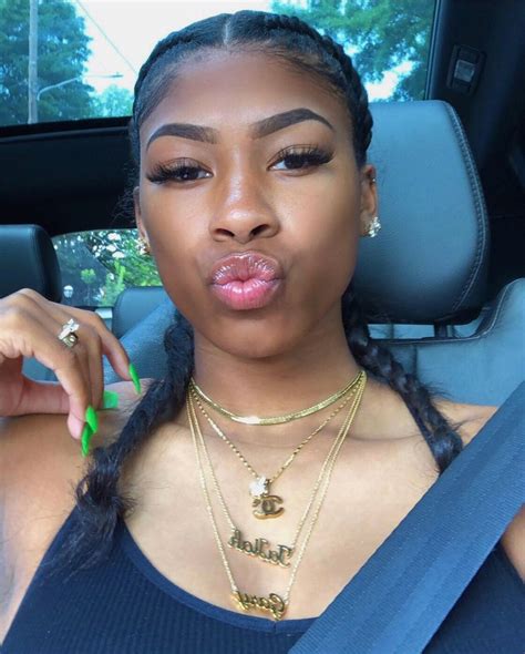 Pin On Makeup Ideas Hood Girls Natural Hair Styles Natural Makeup
