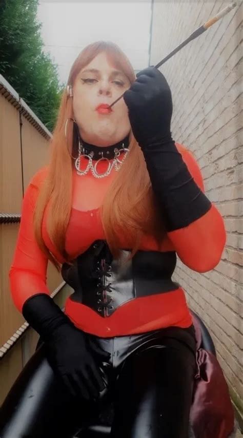 Quietly Smoking With A Holder 26 Nude Pics Xhamster