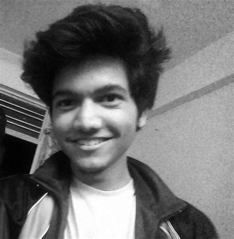 About Dhiraj Singh Medium
