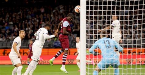 손흥민 빠진 토트넘 프리시즌 웨스트햄과 첫 경기에서 2 3 패배