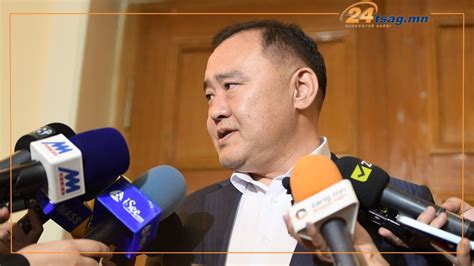 Л Гантөмөр Монголын бүх асуудлыг шийдэх мөнгөөр дарга нар халаасаа зузаалж байна