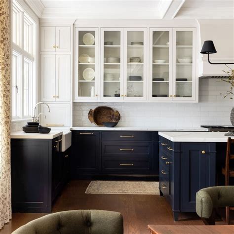 Pictures Of Two Toned Kitchen Cabinets