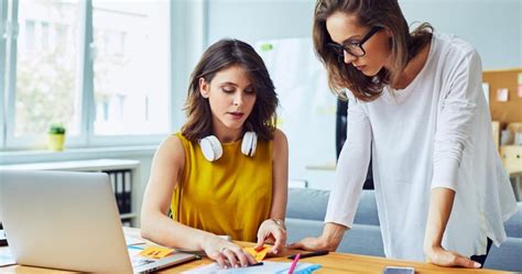 how to delegate successfully in 3 easy steps