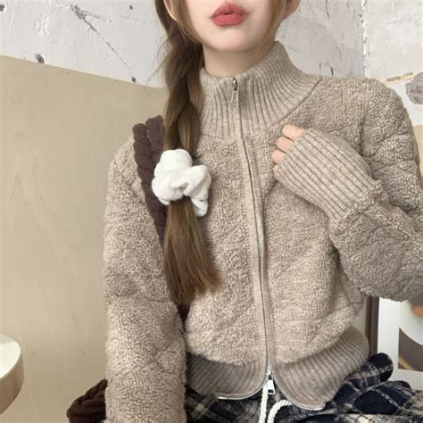 신상 🔥겨울강추🔥하이넥 크롭 니트 집업 2 Color골지 단추 나시 여름 원피스 에이블리