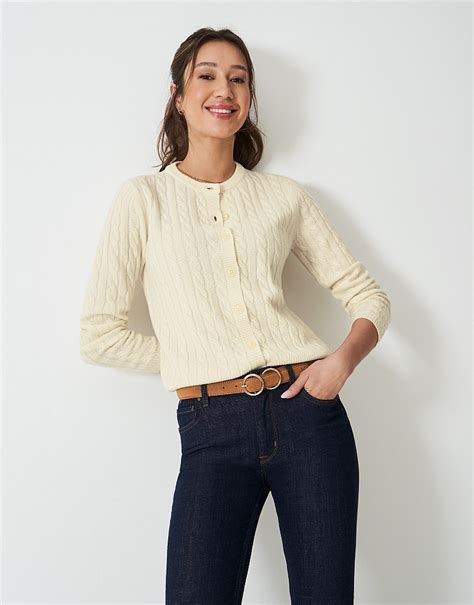 Womens Heritage Cable Crew Neck Jumper In White From Crew Clothing