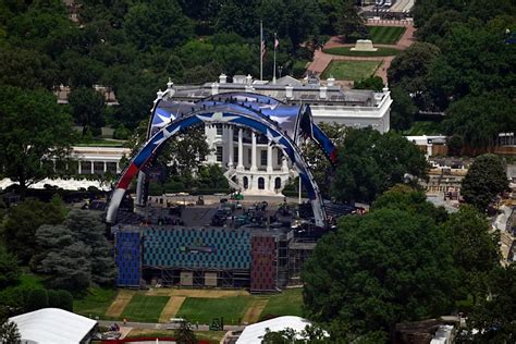 Lawsuit Seeks To Stop The Ufc Fight On The White House South Lawn For