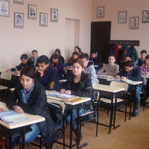 ქალაქ ხაშურის N6 საჯარო სკოლის მე 9 პირველი კლასი