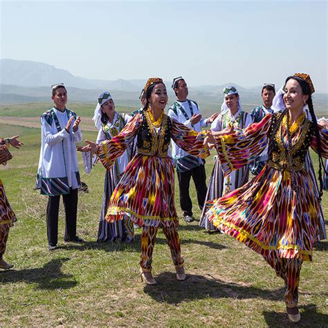 Uzbek Traditional Clothing Sacred East Travel