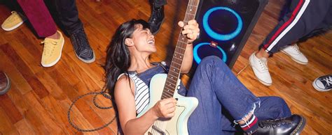 Amazon Com Jbl Partybox High Power Portable Wireless Bluetooth Party Speaker Electronics