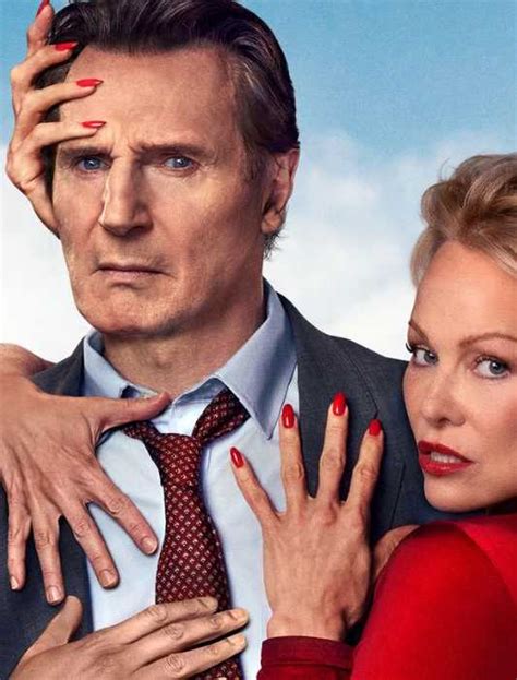 Fans Suspect Kylie Jenner Is Hiding Pregnancy In Latest Tiktok