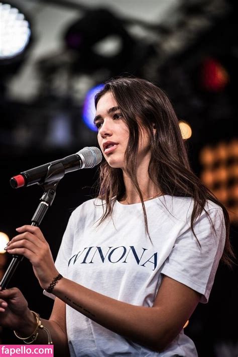 Dua Lipa I Nudes Celeb Nudes